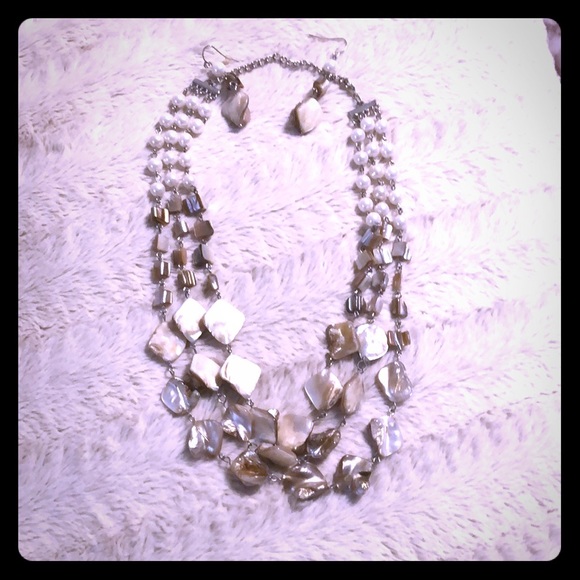 Jewelry | Shell Necklace And Earrings Set With Pearls | Poshmark